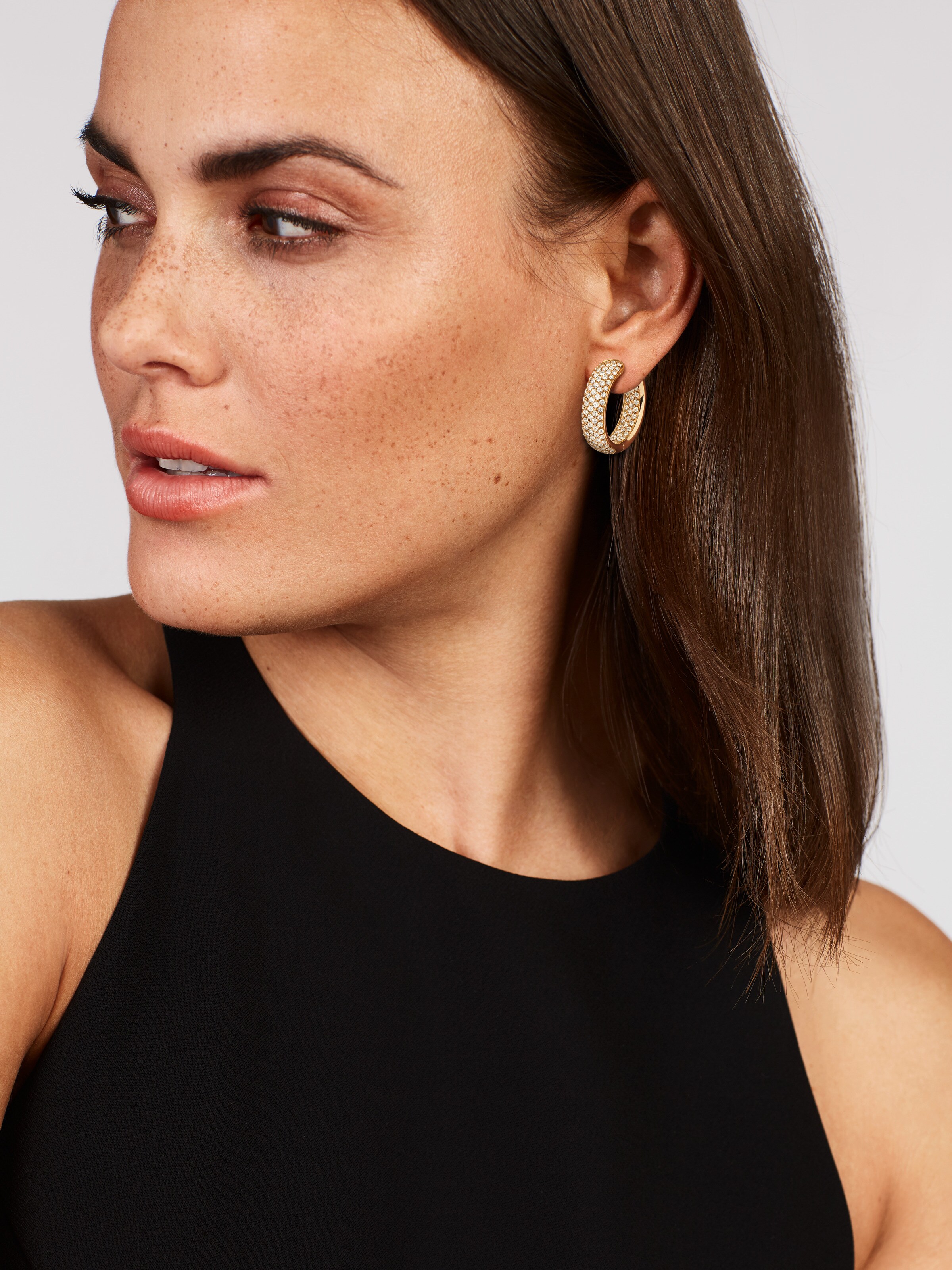 Minimalism hoop earrings | By Wempe Statements | Wempe Jewelers